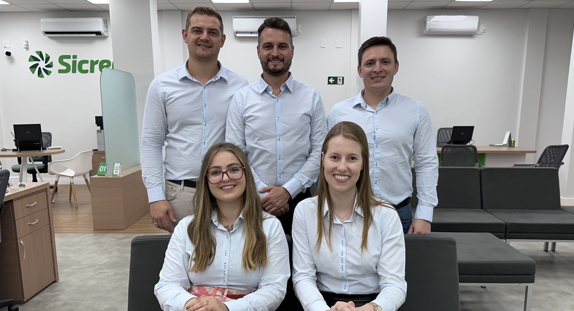 Barra do Rio Azul recebe primeira agência modelo da Sicredi UniEstados ...